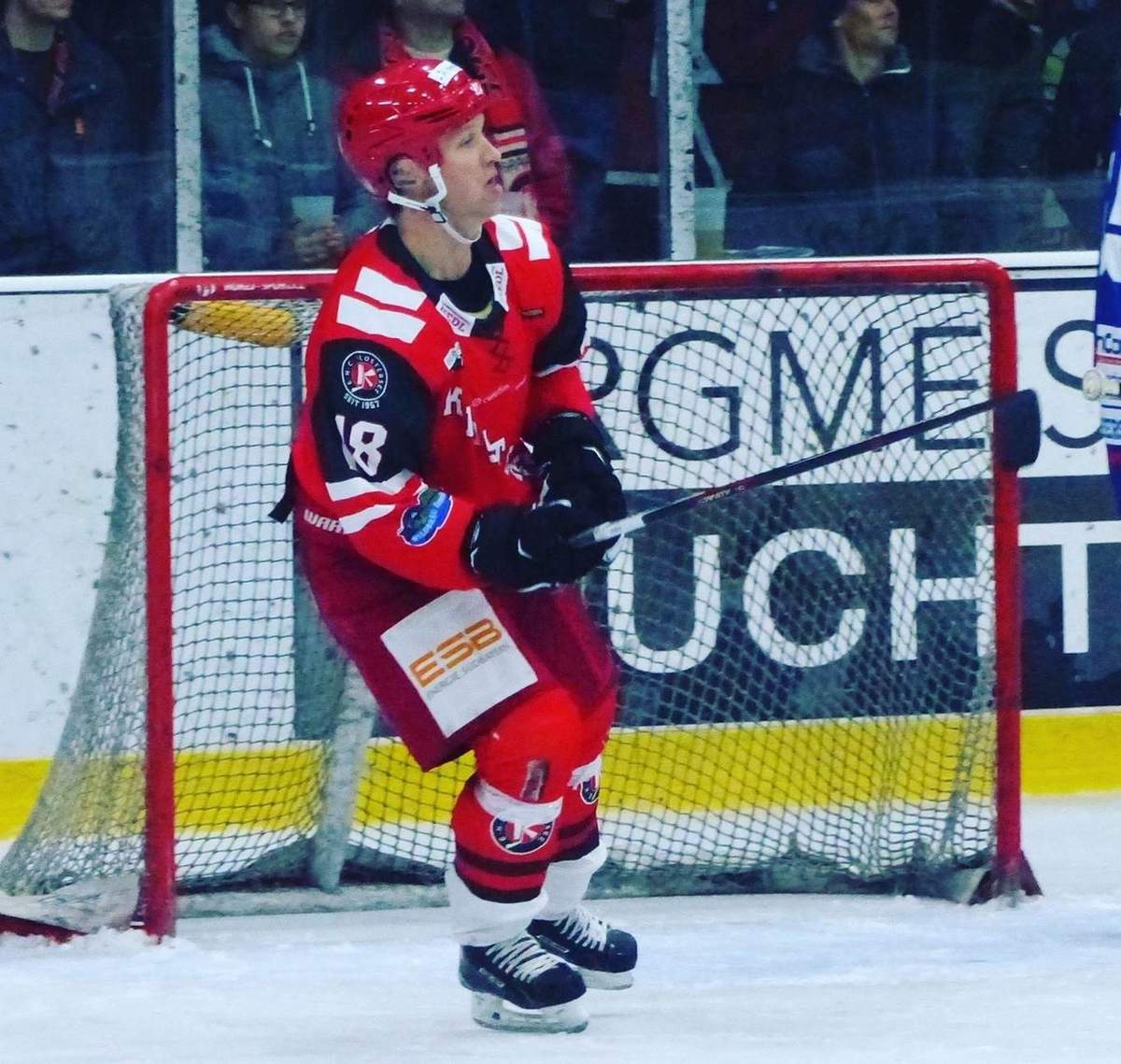 Jetzt spielt er wieder: Kanadischer Eishockey-Profi Bobby Wren ...